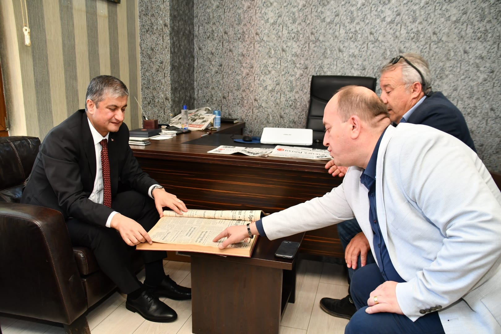 Karabük Valisi Mustafa Yavuz, 68. Kuruluş Yıldönümü Nedeniyle Karabük ... Karabük Valisi Mustafa Yavuz, 68. Kuruluş Yıldönümü Nedeniyle Karabük ...